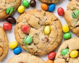 Raspberry and White Chocolate Cookies | Movers and Bakers